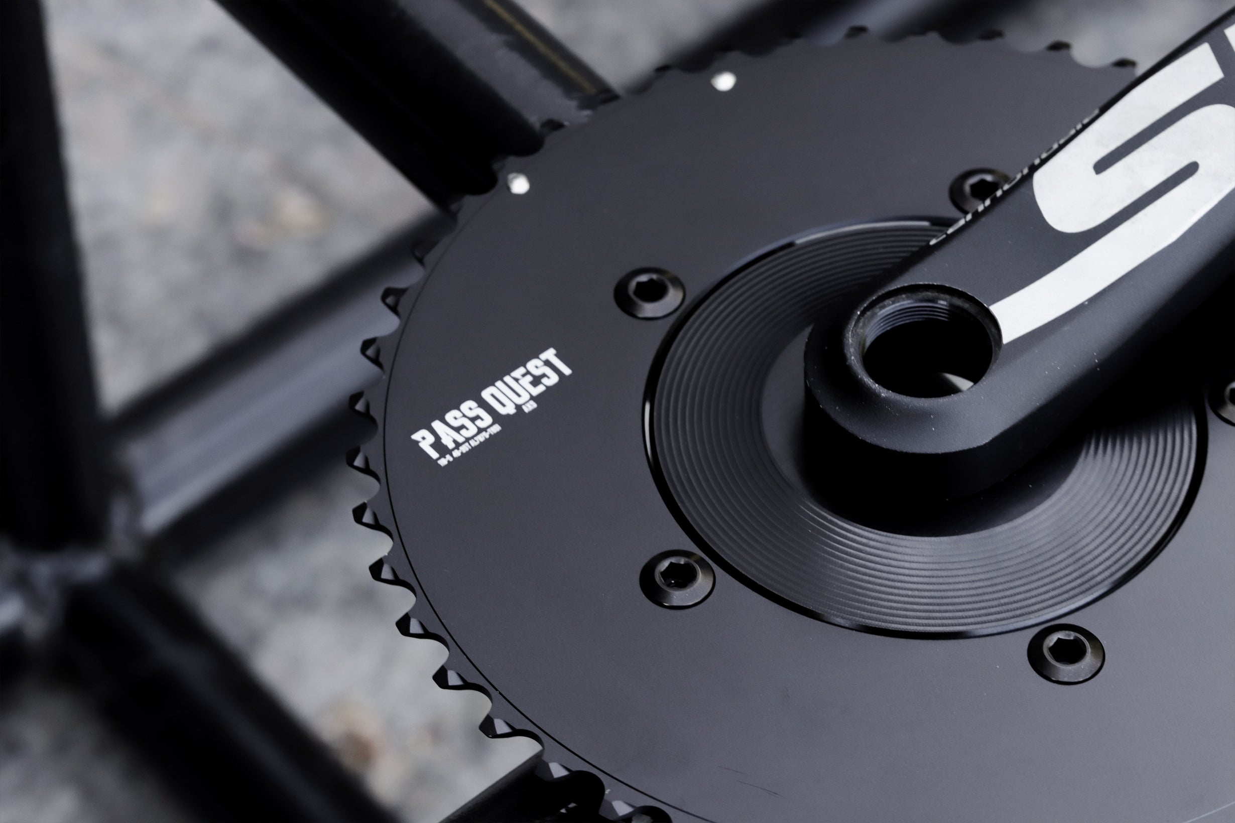 Narrow wide chainring PASS QUEST